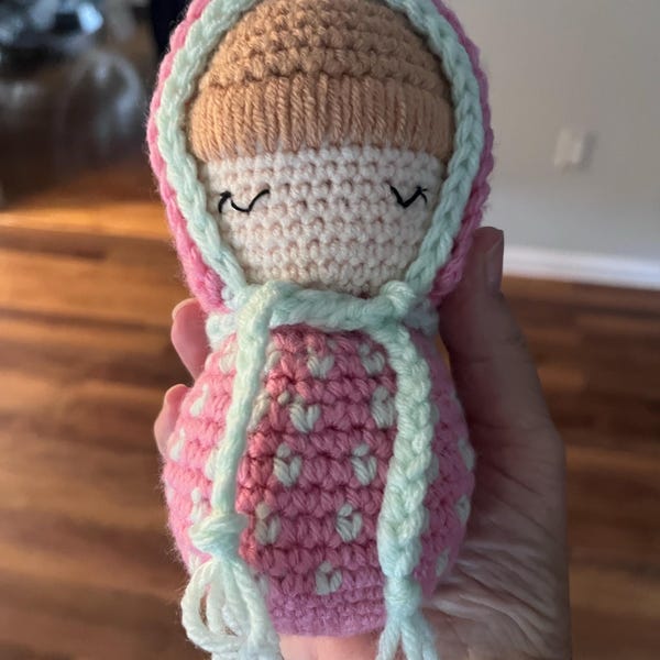 Spring Court Granny Square Crochet Pattern · DIY Yarn Fiber Art ...