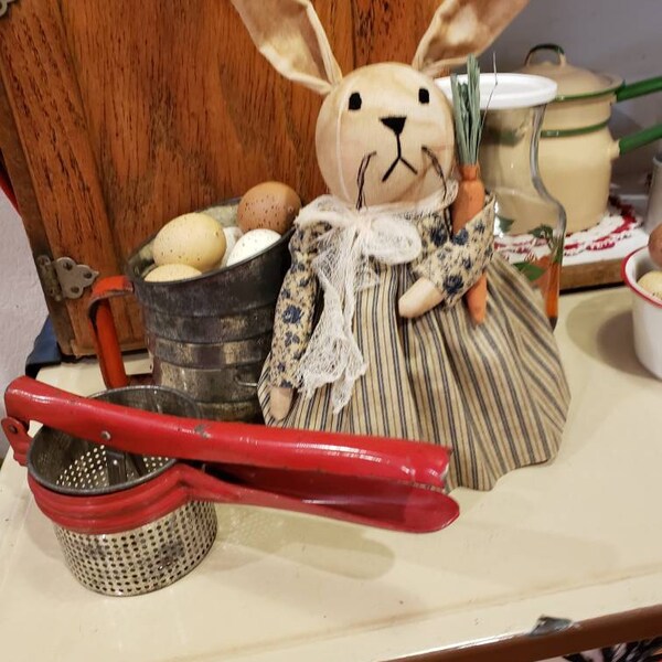 Primitive Bunny - Grungy Bunny- Handmade Bunny - Primitive Handmade ...