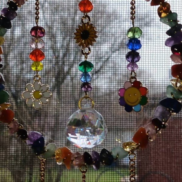 Hippie Suncatcher 70s Flower Sun Catcher Rainbow Suncatcher Flower ...