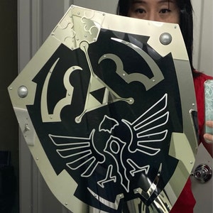 Hylian Shield Ocarina of Time Steel-plated, Battle-ready Replica From ...
