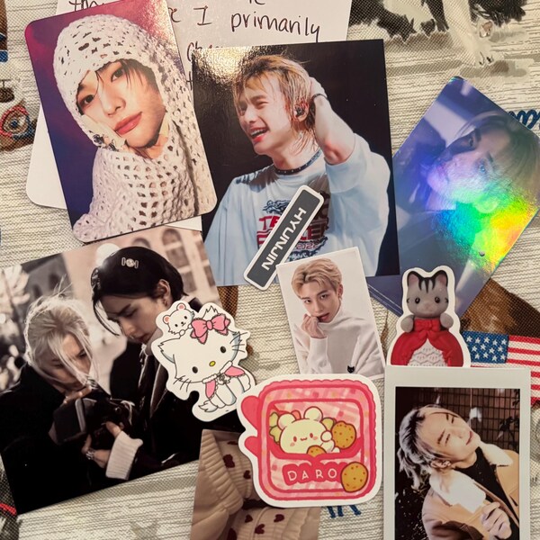 Stray Kids ATE Concept Bookmark / Holographic Skz Bookmark ...