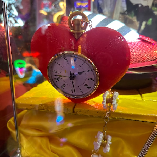 Tin Man's Testimonial Heart Art-prop With a Real Working Clock - Etsy