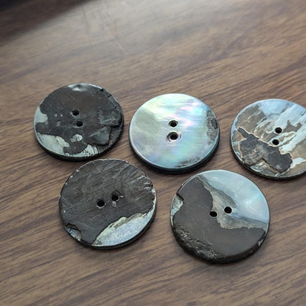 10 or 25 Vintage 1940s Pearl Oyster Shell Sewing Buttons ~ Mother of ...