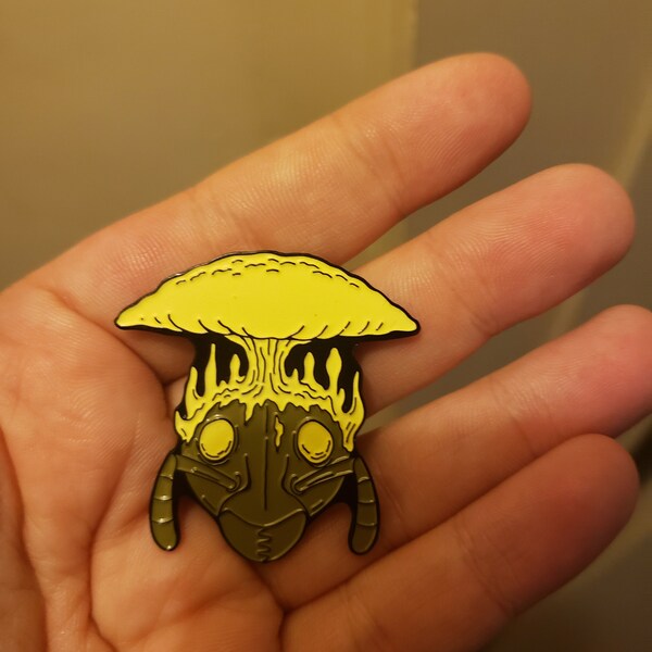 CORDYCEPS ANT Glow in the Dark Parasite Pin - Etsy