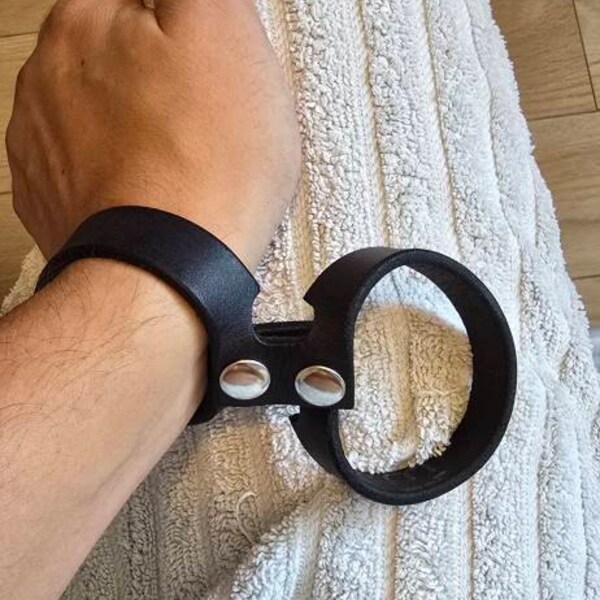 Custom Made to Order BDSM Bondage Leather Cuffs Wrist Restraints Slave ...