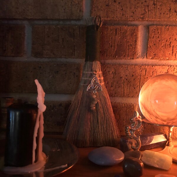 Witches Altar Besom, Handheld Wiccan Broom, Pagan Crystal Altar Broom ...