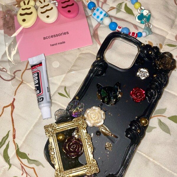 Gold Frame and Red Roses Baroque Style Angel Decoden Phone Case, Gold ...