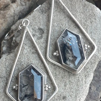 Blue Lolite Moonstone Quartz Gemstones, Pentagon Shape Gemstones ...