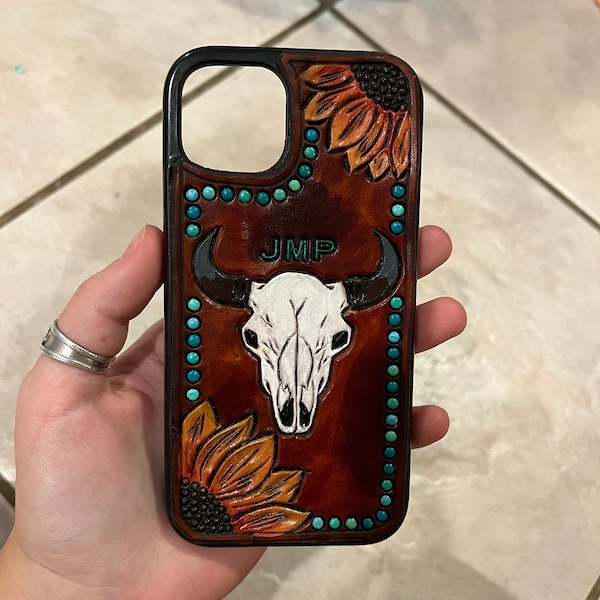 Custom Bullskull Phone Case - Etsy