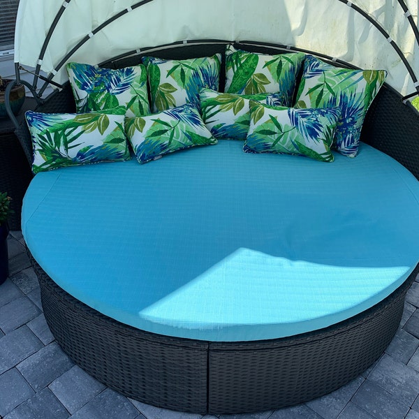 Round Outdoor Daybed Drawstring Cover - Daybed Cover - Washable ...