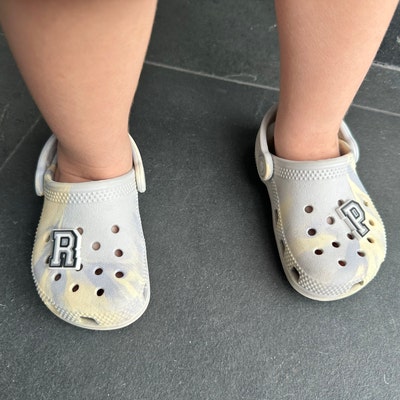 Blue Croc Charms 30 Charm Signs Symbols Phrases Pin Badge Sign Crab ...