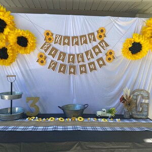 Choose Your Own Paper Sunflower Backdrop for Sunflower Wedding Decor ...