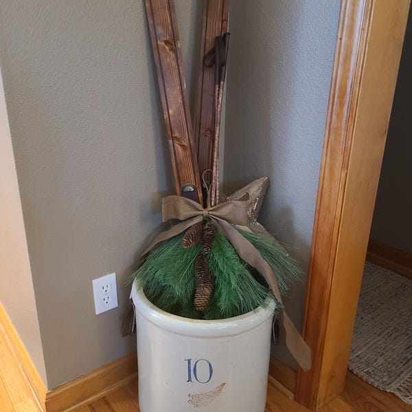 4 Ft Decorative Wooden Snow Skis W/poles - Etsy