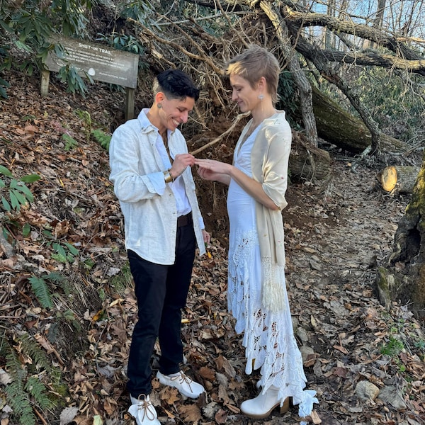 Band Tree Ring Nature Inspired Band Oak Leaf Ring Acorns Band Embossed ...