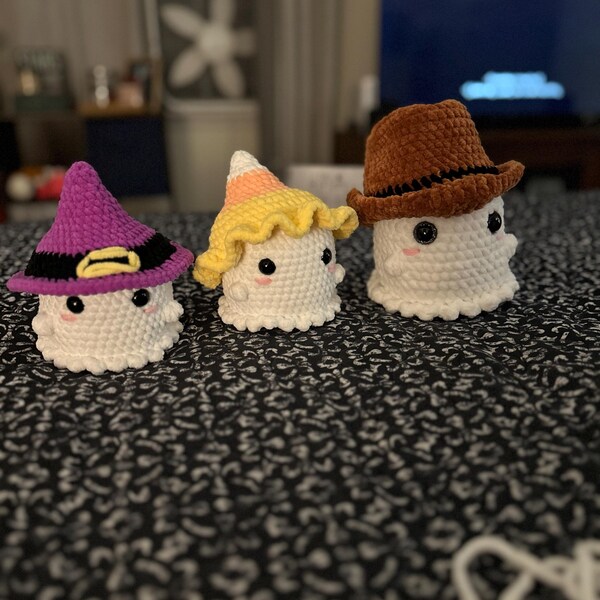 No Sew Ghosts Wearing Hats 4 in 1 PDF PATTERN (no Sew Ghost Crochet ...