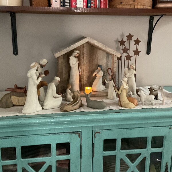 Antique Barn Wood Crèche, Stable, Wood Nativity Stable, Creche, Manger ...