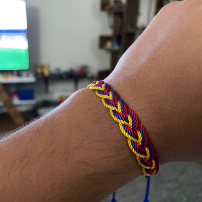 Colombian Bracelet. Colombia Colors Bracelet. String Bracelet. - Etsy