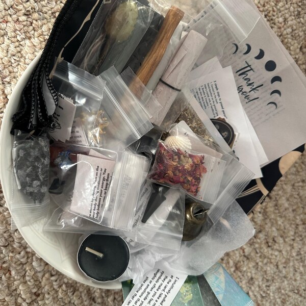 Full Moon Calander Printable Download for Walls and DIY Gift ...