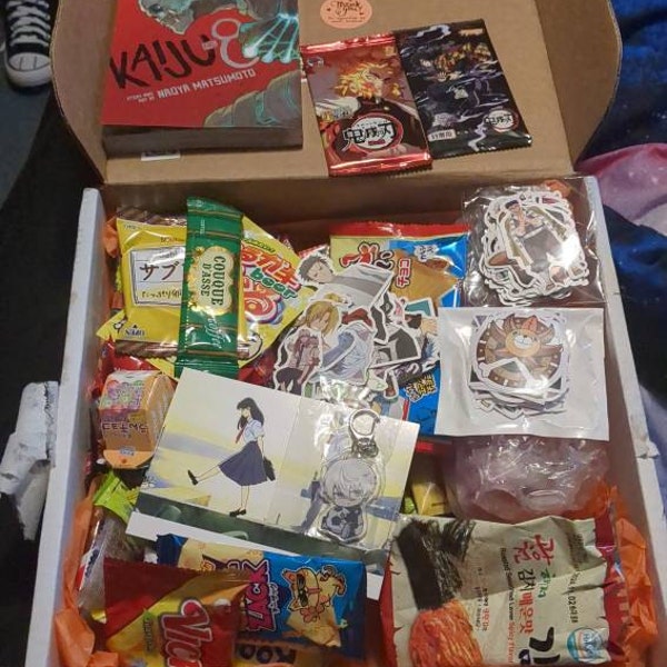 Asian Snack Box - Etsy