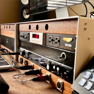 2U Rack WHITE Color Desktop Rack Walnut Wood Metal Studio Rack ...