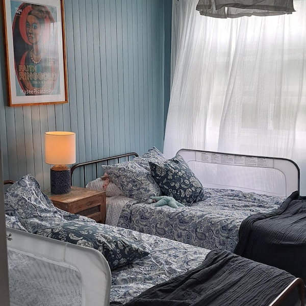 Round Corner Thin Edge Picture Frame, Modern Solid Oak Hardwood Custom ...