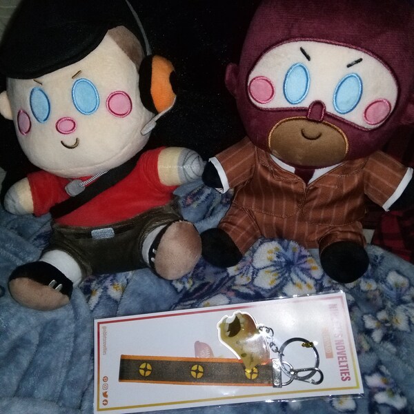 Team Fortress 2 - Spy and Scout Plushie Bundle - Etsy