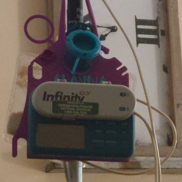 Tubie Hang™ G-tube Feeding Pump Hanger Works With Enfit™ Caps - Etsy