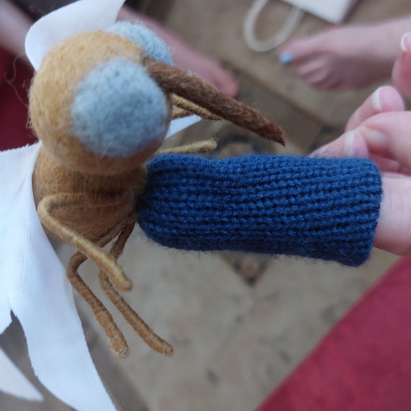 Finger Puppets the Little Round Bun /roule Wafer Wool"(kolobok) - Wool ...