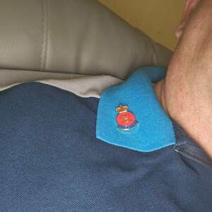 New Beautiful Glossy Red Poppy Pin Badge UK Lest We Forget - Etsy