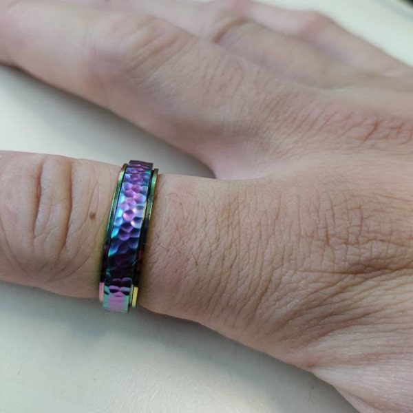 Custom Fidget Ring, Personalized Anxiety Ring, Hammered Spinner Band ...