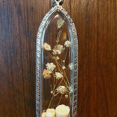 Shadow Box Pendants, Terrarium, Engraved Necklace Trays, Clear Locket ...