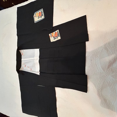 Elegant Sophisticated Homongi Kimono With an Ethereal Pastoral Scene ...