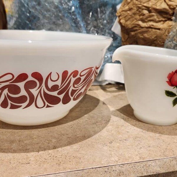 Vintage Crown Ovenware Agee Pyrex Pie Dishes Scalloped Edge Pie Plate ...