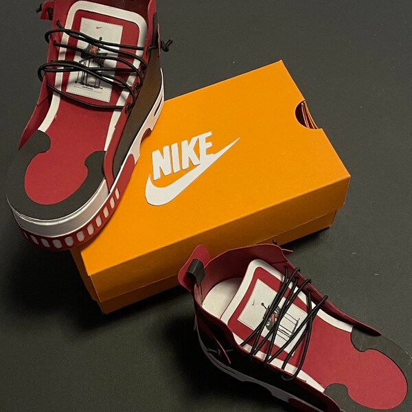 3D Sneaker Gift Box and Shoe Box Svg Bundle 3D Sneaker Box Trainer Gift ...