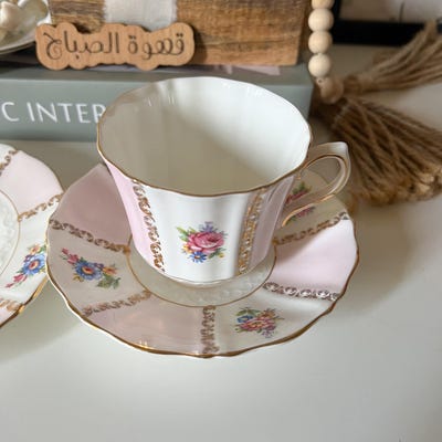 Very Pretty Vintage Sadler English Bone China Baby Pink Rosebud Floral ...