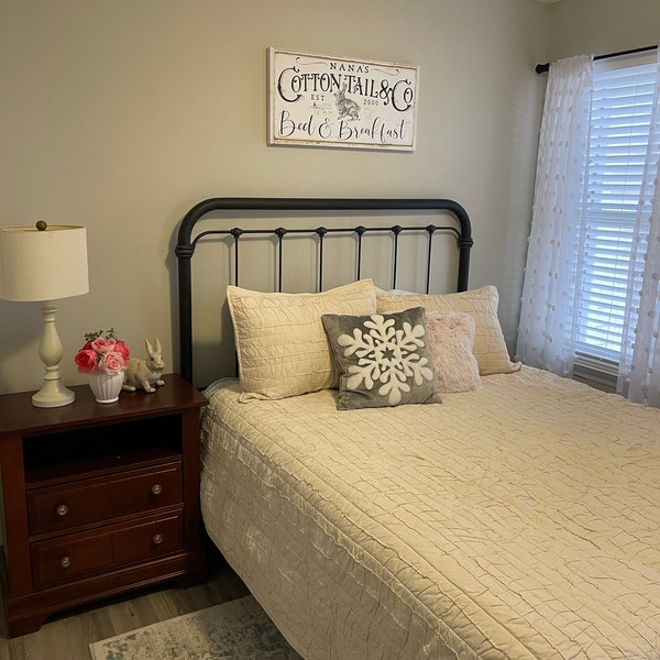 Rustic Farmhouse Wall Decor Bed & Breakfast Sign Modern Bedroom Wall ...