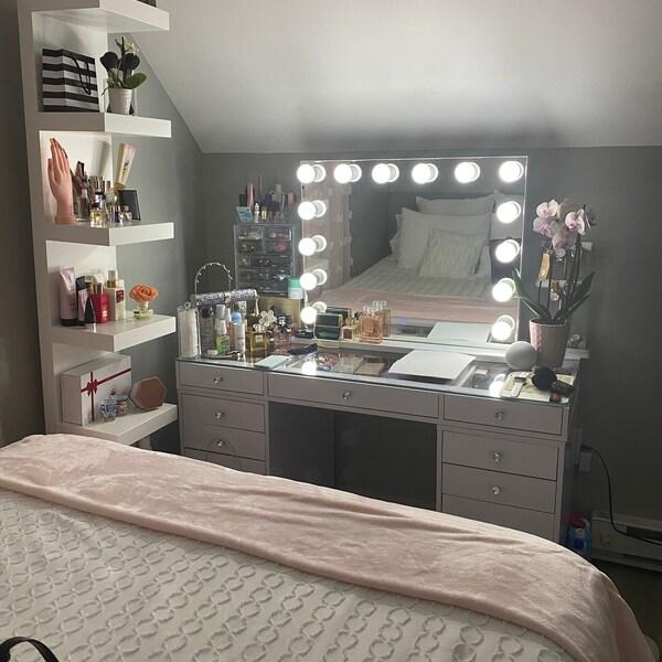 Curved Hollywood Vanity Mirror | LED Makeup Mirror | Table Top- Plugs ...