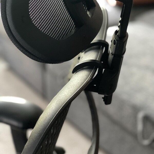 Shure MV7/MV7+ (plus) Microphone Desk Stand - Etsy