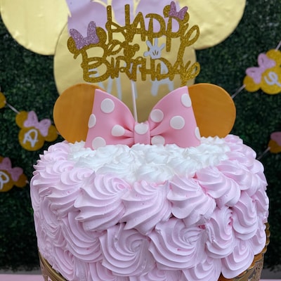 Edible Fondant Bow and Gold Ears Cake Topper - Etsy