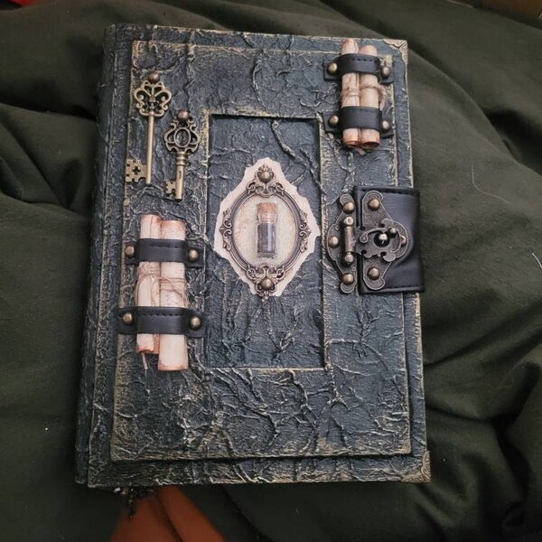 Gothic Diary Grimoire Custom Sketchbookbook of Shadows Spell Book ...