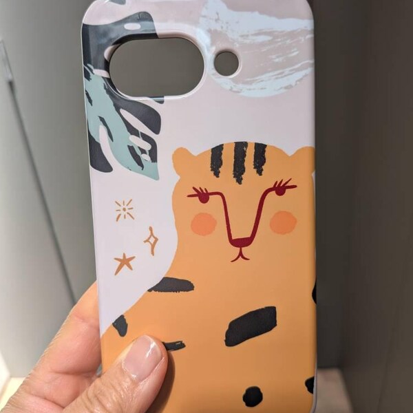 DARK TORTOISE AirTag Case | for Your Keys, Handbag, Backpack, Pets ...