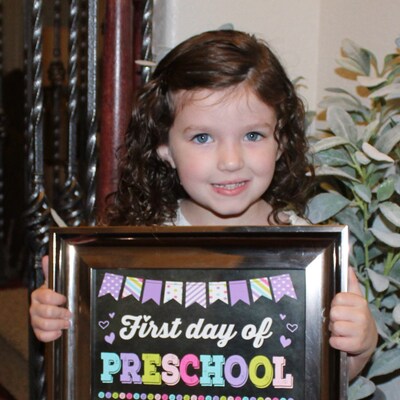 First Day of Preschool Sign INSTANT DOWNLOAD PRINTABLE, Girl First Day ...