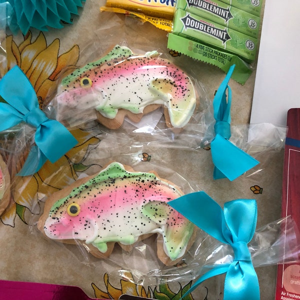 Trout Fishing Cookies- Set of 6 Crunchy Shortbread Cookies Individually ...