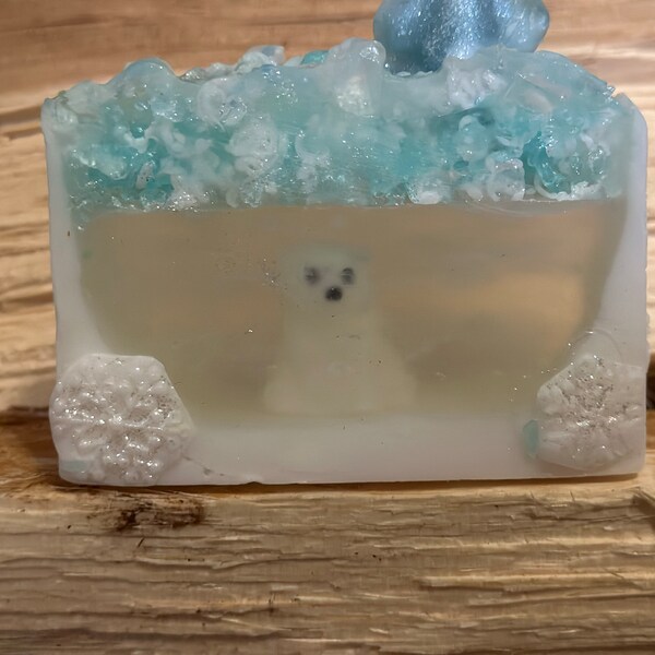 WINTERBERRY SOAP / Frozen Berry Soap / Berry on Ice / Winterberry Holly ...