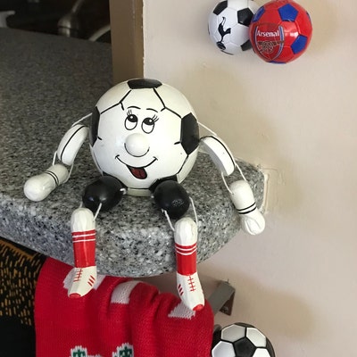 Baker Hand Painted Collectable Figurine Kitchen Art Gift Mom Sister ...