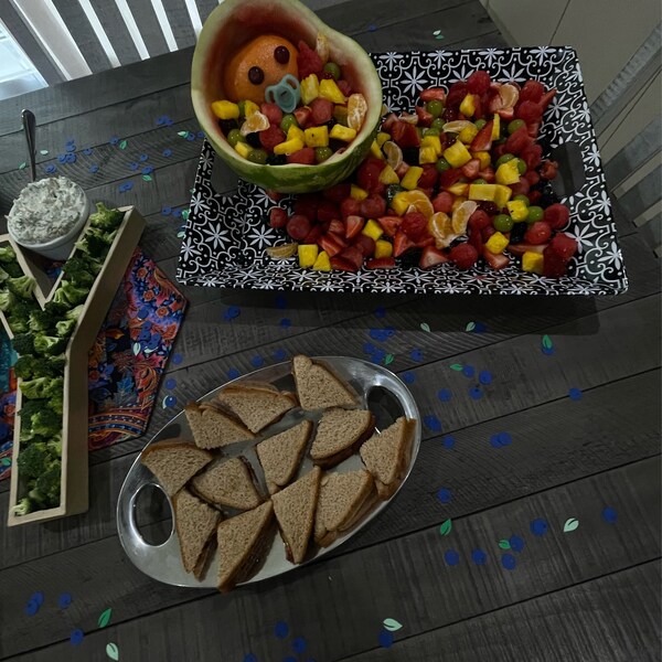 Confetti- Runner, Medal, Sneaker- 175 Pieces | Runner Theme | Running ...