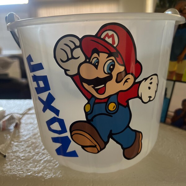 Personalized Character Halloween Bucket - Etsy