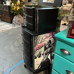 Fire and Roses 1 Gothic Wall Art, Gothic Girl, Gothic Pin up Poster ...