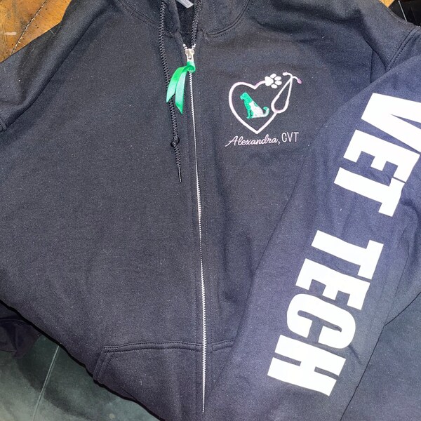 Full Zip Vet Tech Jacket With Sleeve, Vet Assistant Hoodie With Pockets ...