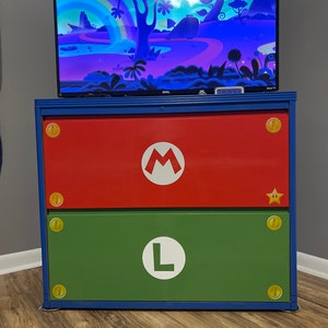 Super Mario Bros Nintendo Emblem Icon Logo Vinyl Decal - Etsy